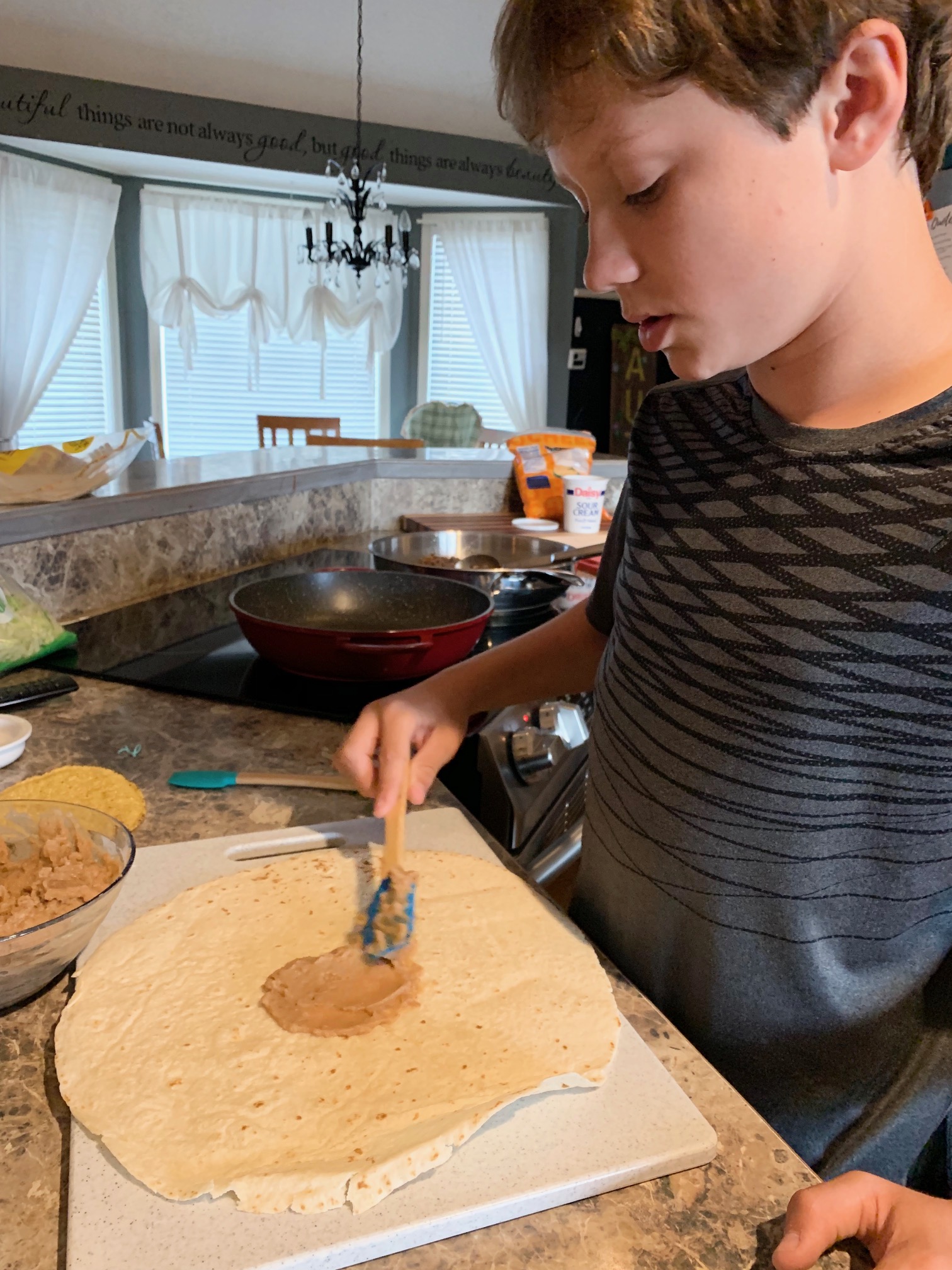 Crunch Wrap Supreme - EASY recipe